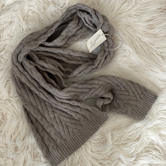 Universal Thread | Accessories | Universal Thread Scarf Os | Poshmark